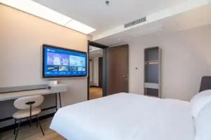 27 3 star hotels in Qingdao 2026: Compare prices from $16, checked ...